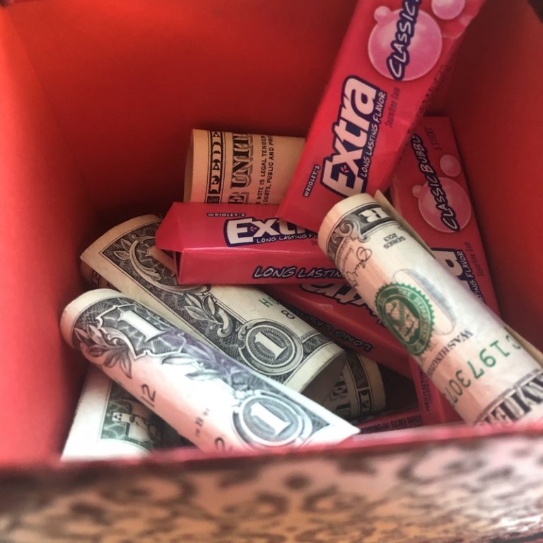 17 Brilliant Money Gifts Made with Dollar Tree Items! - What Mommy Does
