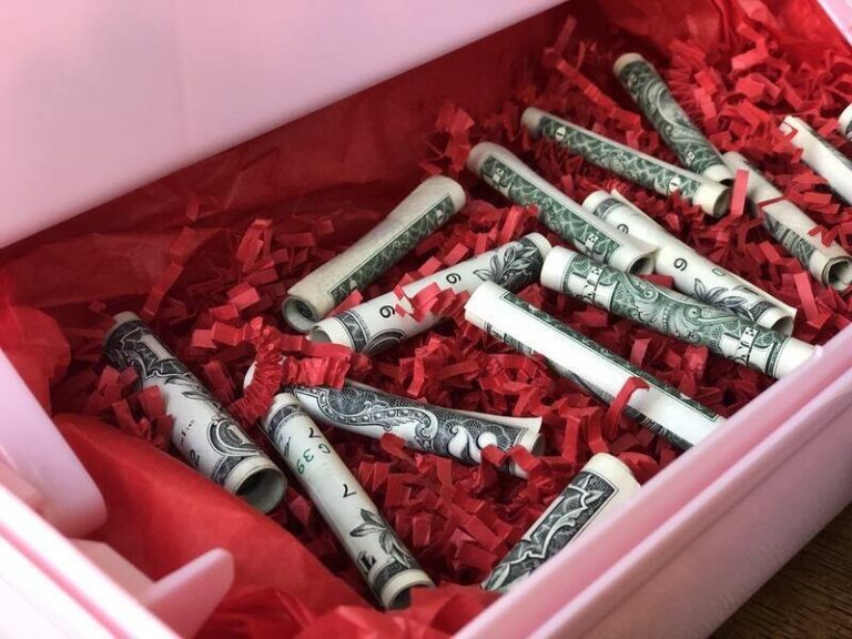 10+ Fun Ways to Give Money as a Gift! - What Mommy Does