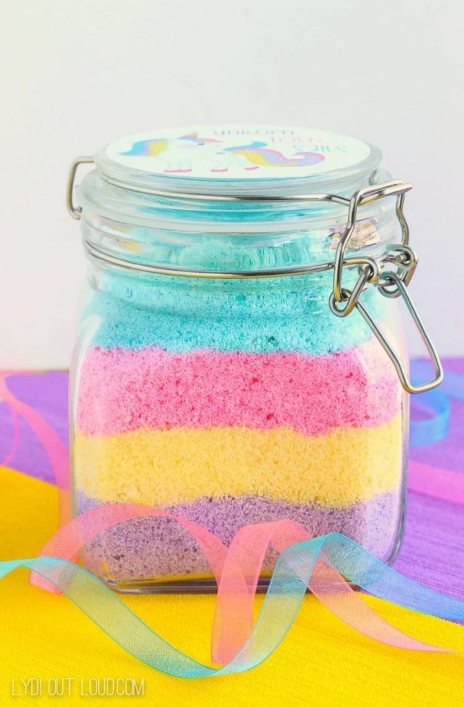 21 Small Gifts to Mail to Friends - What Mommy Does