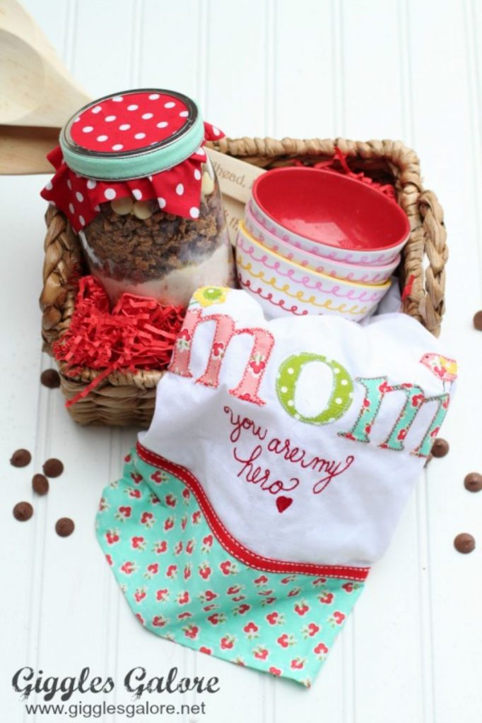 27+ Homemade Mother's Day Gift Basket Ideas - What Mommy Does