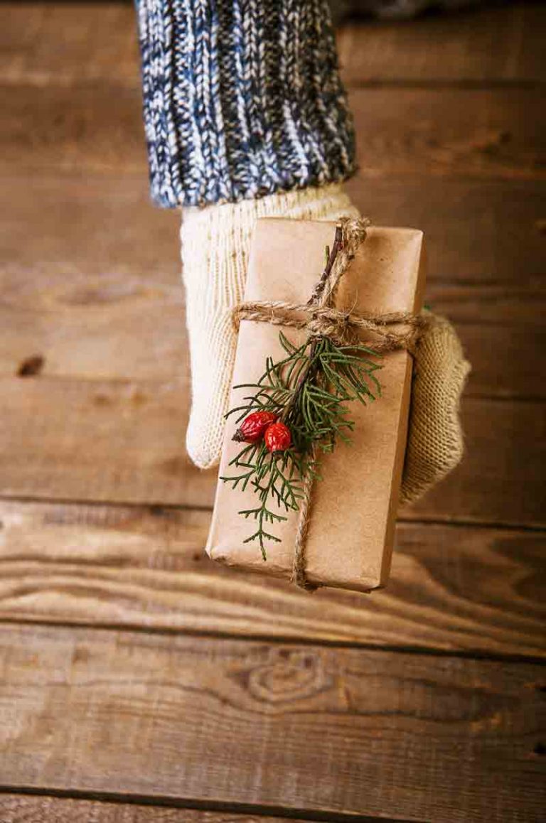 15+ Awesome & Creative Themes for Your Next Gift Exchange - What Mommy Does