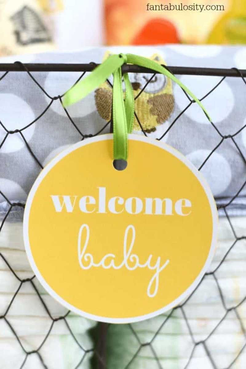 17+ Creative DIY Baby Shower Gifts - What Mommy Does