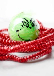 27+ Easy to Make DIY Dollar Tree Christmas Gifts - What Mommy Does