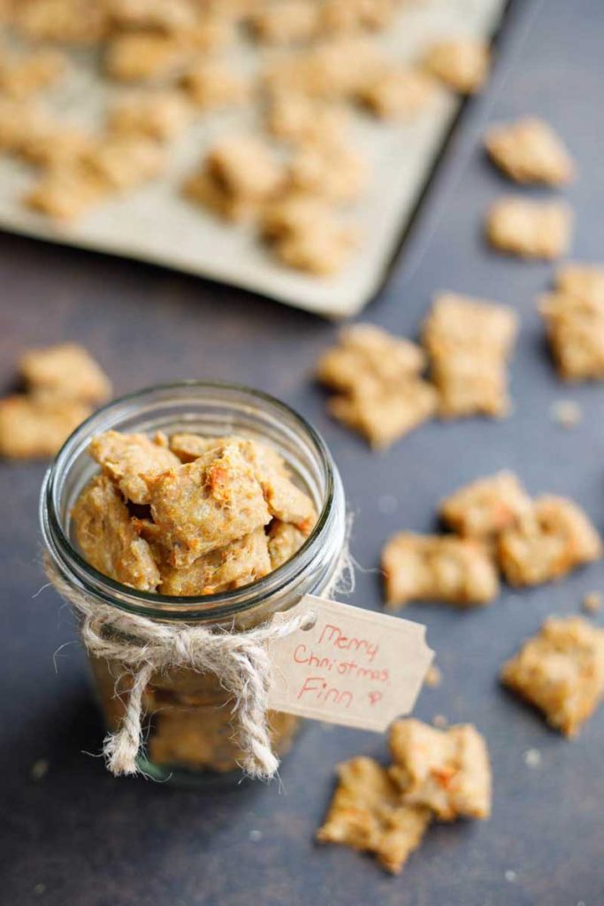 37+ Easy Christmas Gifts for Your Favorite Neighbors - What Mommy Does