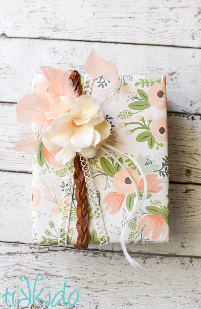 13+ Unique Gift Wrapping Ideas for any occasion - What Mommy Does