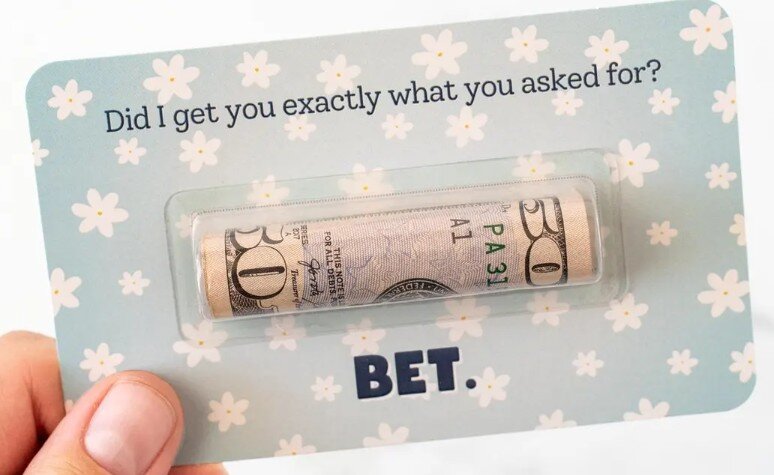 10+ Easy & Impressive Cash Gift Ideas for Teenagers - What Mommy Does